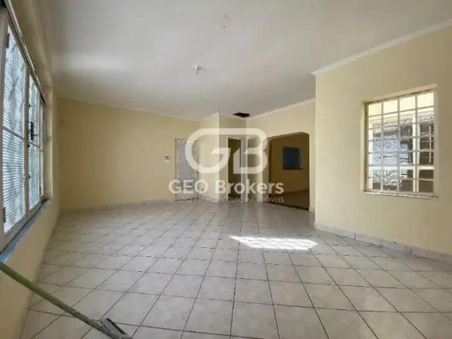 Casa / Sobrado para Venda em Jacareí/SP Centro 2 Quartos