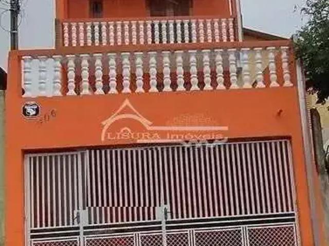 Casa / Sobrado para Venda em Jacareí/SP Centro 3 Quartos
