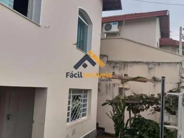 Casa / Sobrado para Venda em Jacareí/SP Centro 3 Quartos