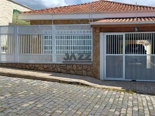 Casa / Sobrado para Venda em Jacareí/SP Centro 3 Quartos