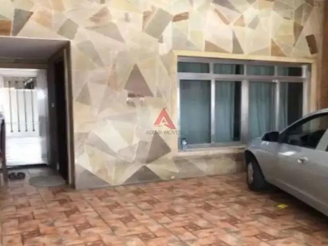 Casa / Sobrado para Venda em Jacareí/SP Centro 3 Quartos