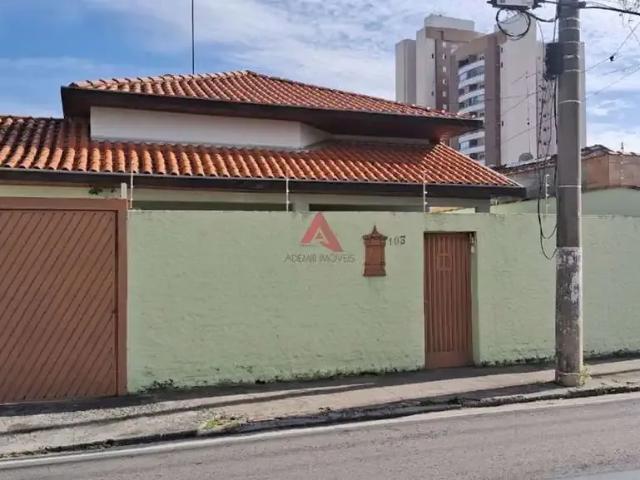 Casa / Sobrado para Venda em Jacareí/SP Centro 3 Quartos