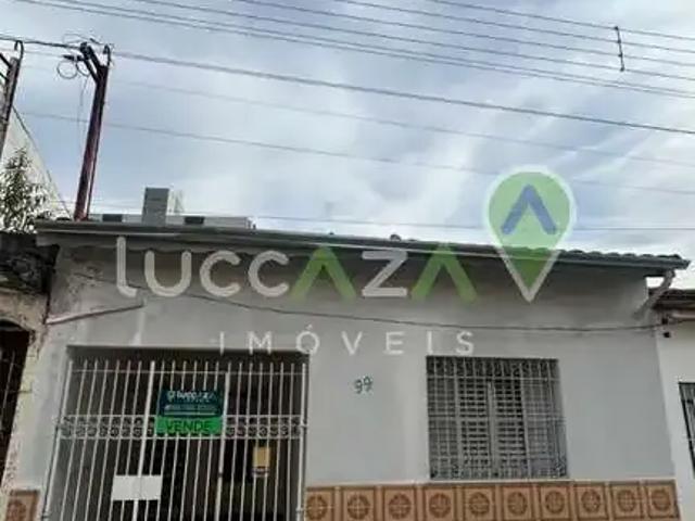 Casa / Sobrado para Venda em Jacareí/SP Centro 4 Quartos