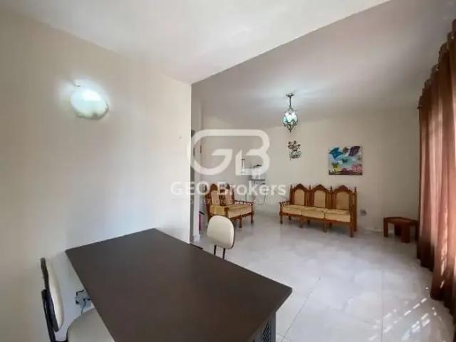 Casa / Sobrado para Venda em Jacareí/SP Centro 4 Quartos