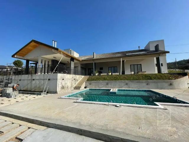 Casa / Sobrado para Venda em Jacareí/SP Cidade Nova Jacareí 3 Quartos