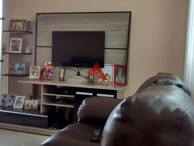 Casa / Sobrado para Venda em Jacareí/SP Cidade Nova Jacareí 3 Quartos