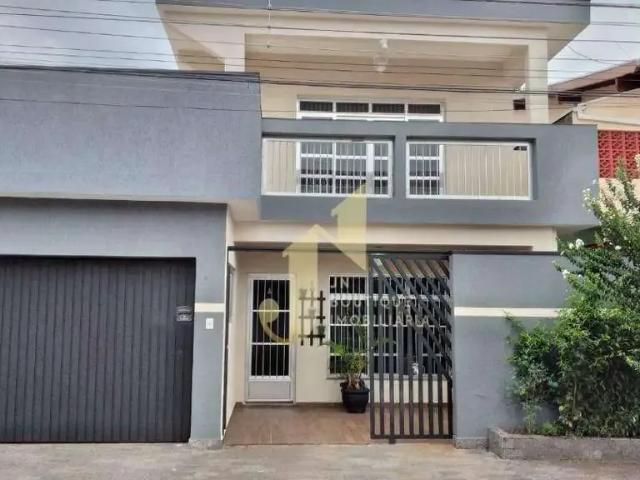 Casa / Sobrado para Venda em Jacareí/SP Cidade Jardim 4 Quartos