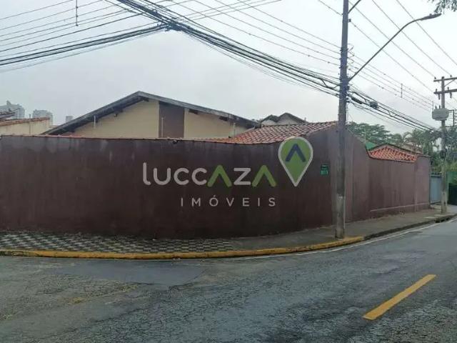 Casa / Sobrado para Venda em Jacareí/SP Cidade Jardim 4 Quartos