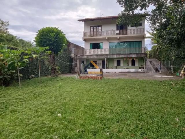 Casa / Sobrado para Venda em Jacareí/SP Cidade Jardim 4 Quartos
