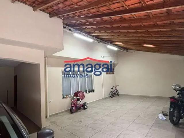 Casa / Sobrado para Venda em Jacareí/SP Cidade Jardim 3 Quartos