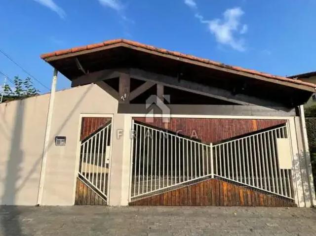 Casa / Sobrado para Venda em Jacareí/SP Cidade Jardim 3 Quartos