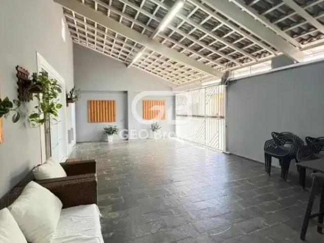 Casa / Sobrado para Venda em Jacareí/SP Cidade Jardim 3 Quartos
