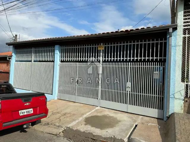 Casa / Sobrado para Venda em Jacareí/SP Cidade Jardim 3 Quartos