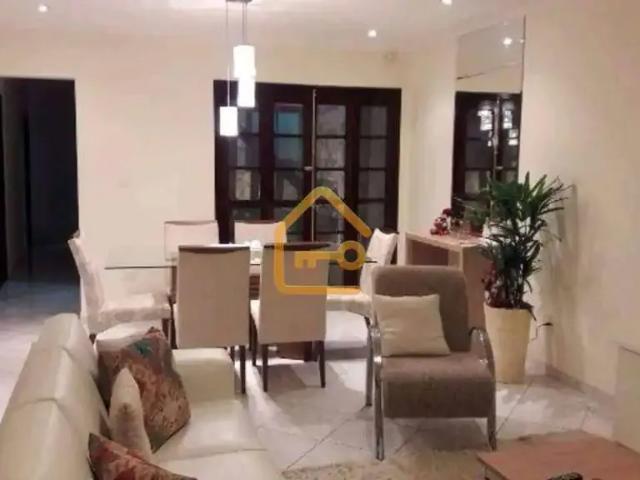 Casa / Sobrado para Venda em Jacareí/SP Cidade Jardim 3 Quartos