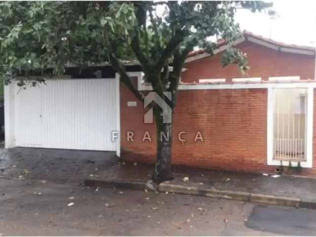 Casa / Sobrado para Venda em Jacareí/SP Cidade Jardim 3 Quartos