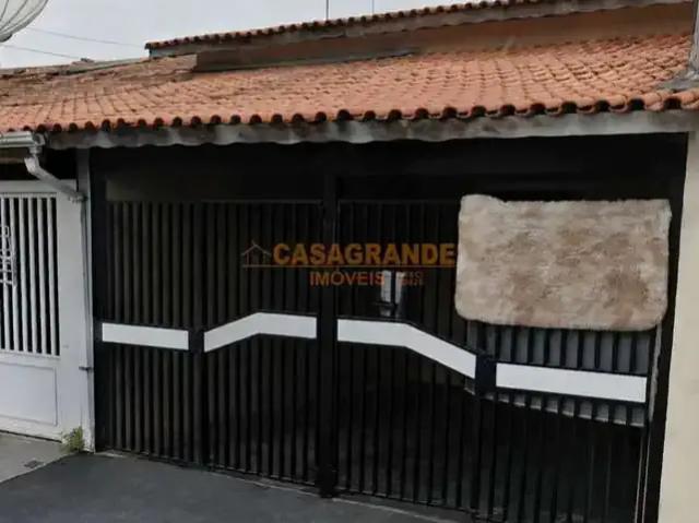 Casa / Sobrado para Venda em Jacareí/SP Cidade Jardim 3 Quartos
