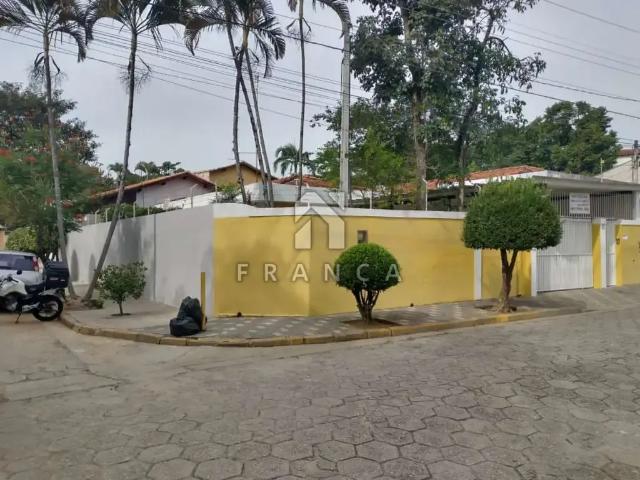 Casa / Sobrado para Venda em Jacareí/SP Cidade Jardim 3 Quartos