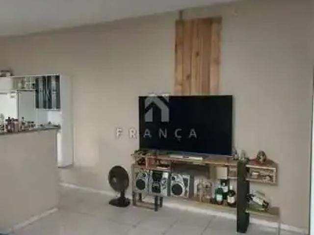 Casa / Sobrado para Venda em Jacareí/SP Cidade Salvador 2 Quartos