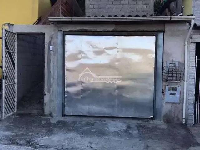 Casa / Sobrado para Venda em Jacareí/SP Cidade Salvador 2 Quartos