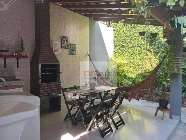 Casa / Sobrado para Venda em Jacareí/SP Cidade Salvador 2 Quartos