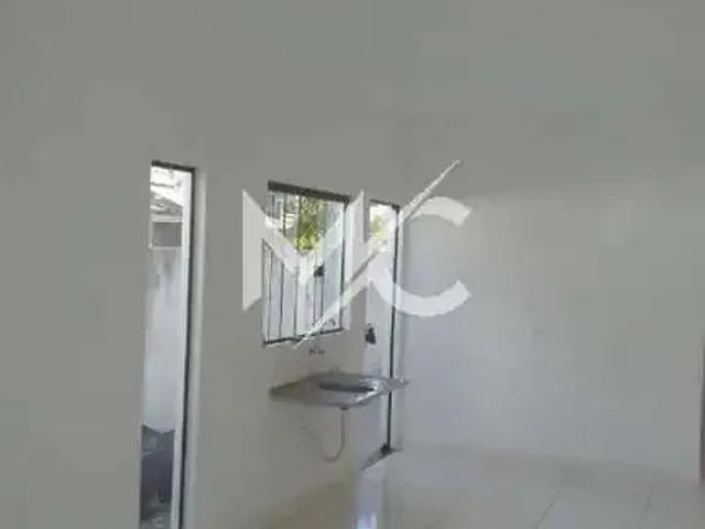 Casa / Sobrado para Venda em Jacareí/SP Cidade Salvador 2 Quartos
