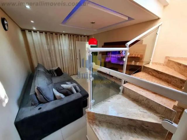 Casa / Sobrado para Venda em Jacareí/SP Cidade Salvador 3 Quartos