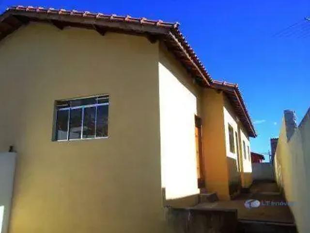 Casa / Sobrado para Venda em Jacareí/SP Bandeira Branca 2 Quartos