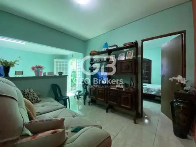 Casa / Sobrado para Venda em Jacareí/SP Jardim Maria Amélia 2 Quartos