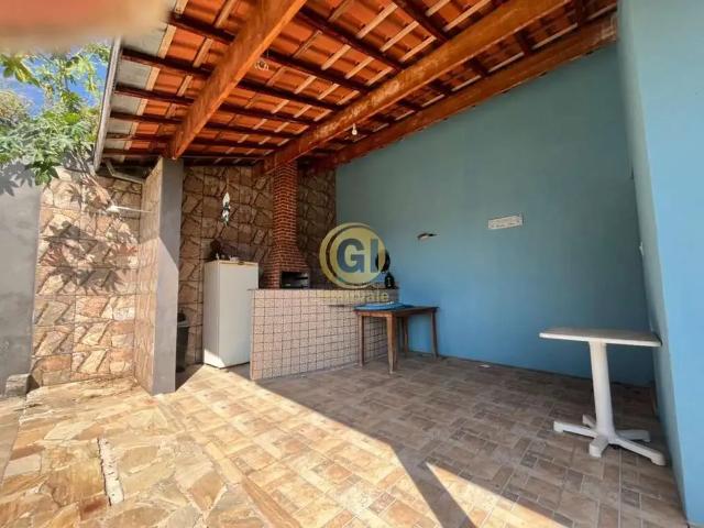 Casa / Sobrado para Venda em Jacareí/SP Jardim Maria Amélia 3 Quartos