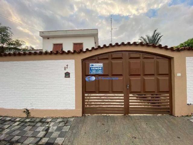Casa / Sobrado para Venda em Jacareí/SP Jardim Mesquita 4 Quartos