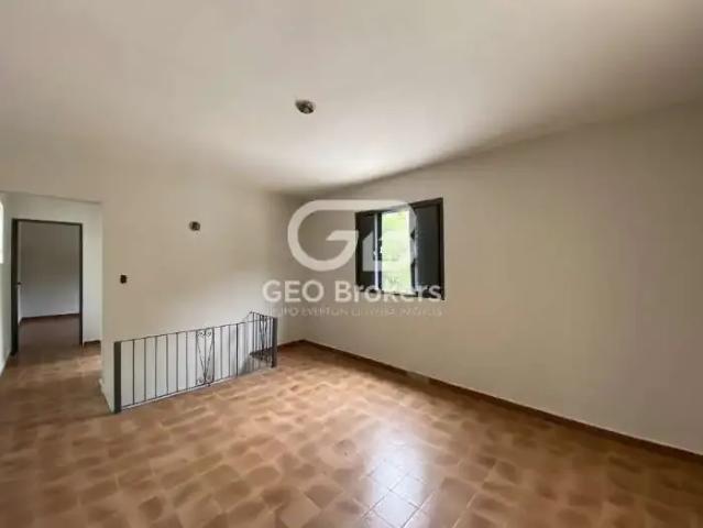 Casa / Sobrado para Venda em Jacareí/SP Jardim Olympia 3 Quartos