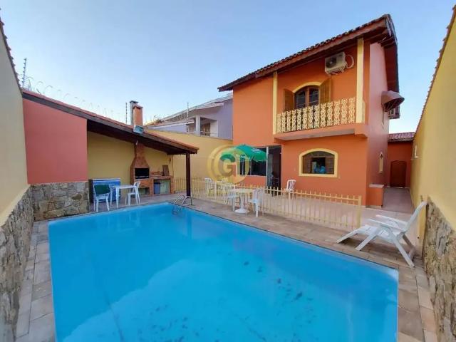 Casa / Sobrado para Venda em Jacareí/SP Jardim Altos de Santana I 4 Quartos