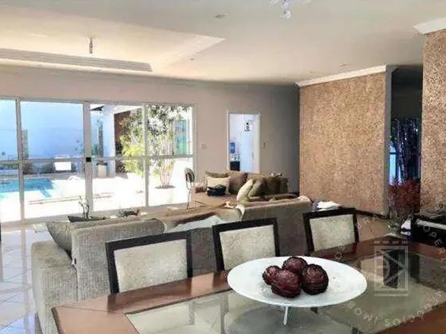 Casa / Sobrado para Venda em Jacareí/SP Jardim Altos de Santana I 3 Quartos