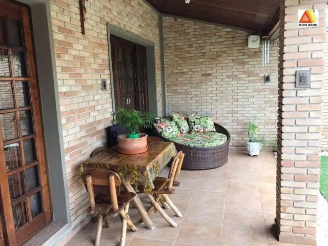 Casa / Sobrado para Venda em Jacareí/SP Jardim Altos de Santana I 3 Quartos