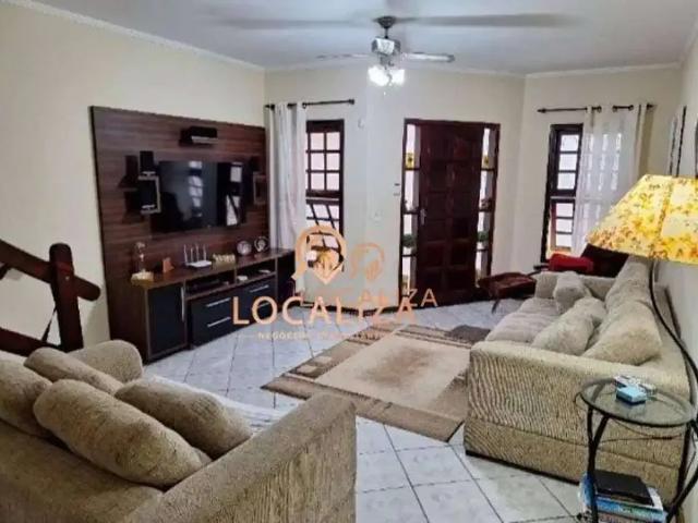 Casa / Sobrado para Venda em Jacareí/SP Jardim das Indústrias 3 Quartos