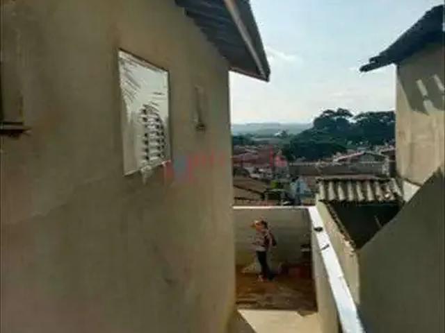 Casa / Sobrado para Venda em Jacareí/SP Jardim das Indústrias 3 Quartos