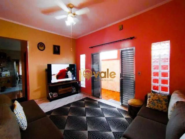 Casa / Sobrado para Venda em Jacareí/SP Jardim das Indústrias 4 Quartos