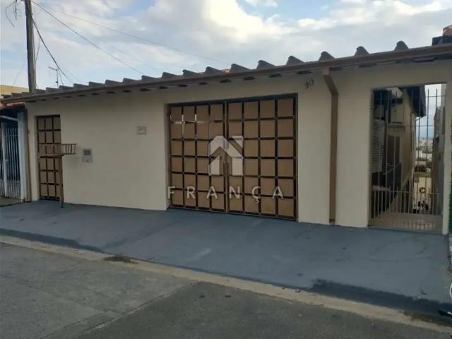 Casa / Sobrado para Venda em Jacareí/SP Jardim das Indústrias 6 Quartos