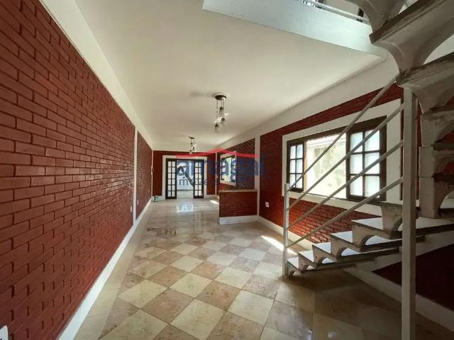 Casa / Sobrado para Venda em Jacareí/SP Jardim do Portal 3 Quartos