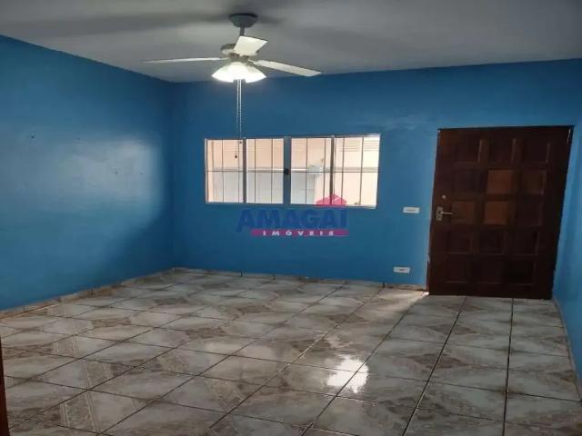 Casa / Sobrado para Venda em Jacareí/SP Jardim do Vale 4 Quartos