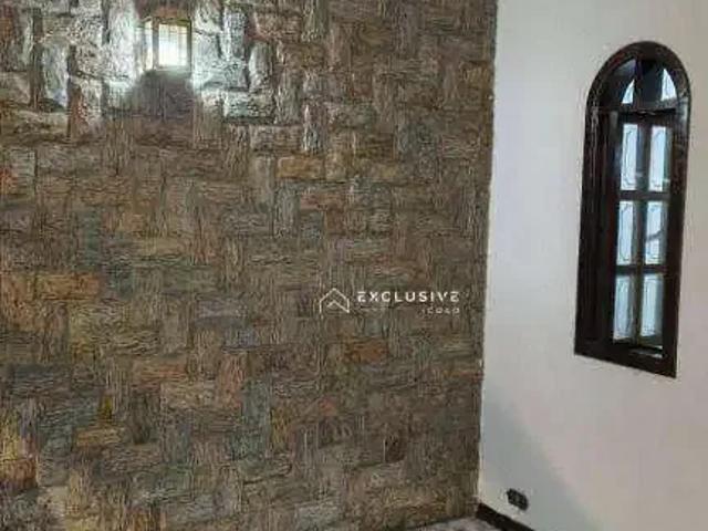 Casa / Sobrado para Venda em Jacareí/SP Jardim Emília 3 Quartos
