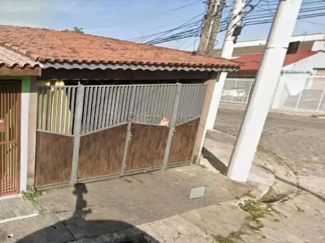 Casa / Sobrado para Venda em Jacareí/SP Jardim Emília 3 Quartos