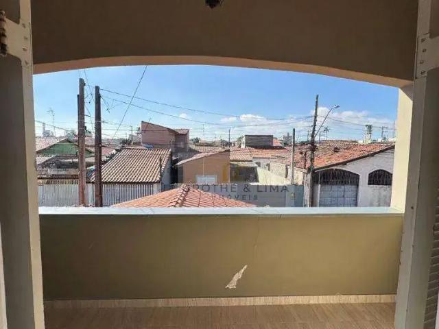 Casa / Sobrado para Venda em Jacareí/SP Jardim Emília 3 Quartos