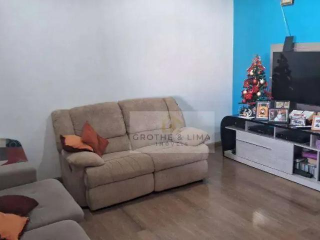 Casa / Sobrado para Venda em Jacareí/SP Jardim Emília 3 Quartos