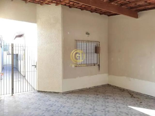 Casa / Sobrado para Venda em Jacareí/SP Jardim Emília 3 Quartos