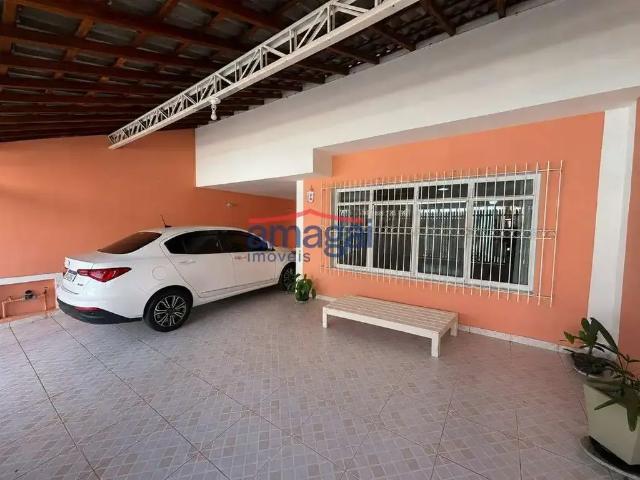 Casa / Sobrado para Venda em Jacareí/SP Jardim Flórida 3 Quartos