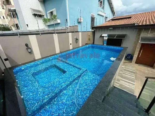 Casa / Sobrado para Venda em Jacareí/SP Jardim Flórida 4 Quartos