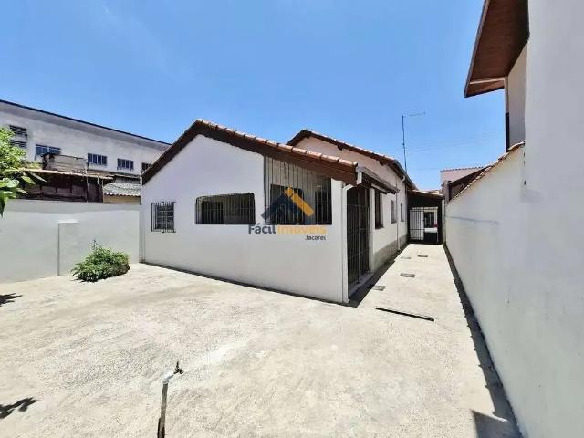 Casa / Sobrado para Venda em Jacareí/SP Jardim Paraíba 3 Quartos