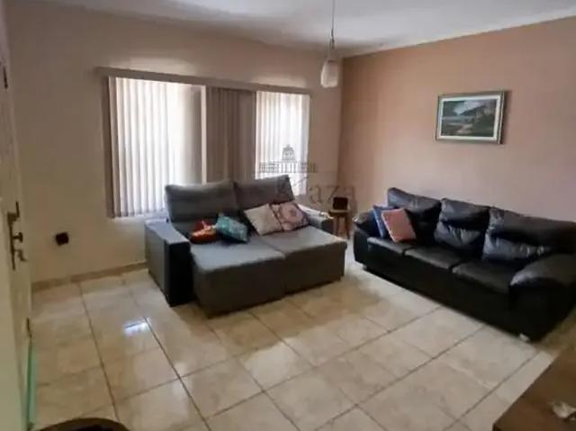 Casa / Sobrado para Venda em Jacareí/SP Jardim Paraíso 3 Quartos