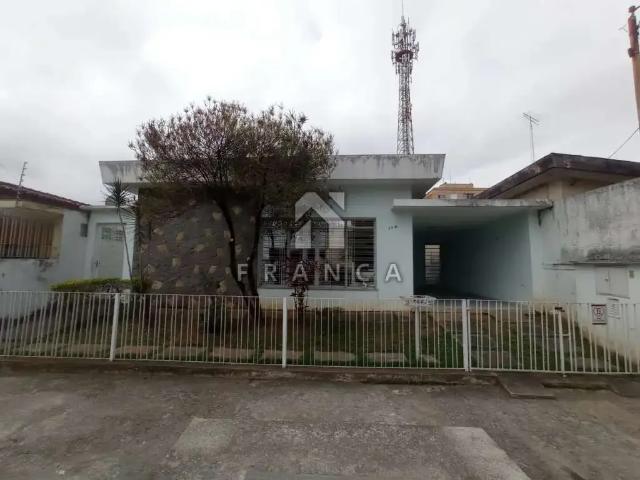 Casa / Sobrado para Venda em Jacareí/SP Jardim Pereira do Amparo 3 Quartos